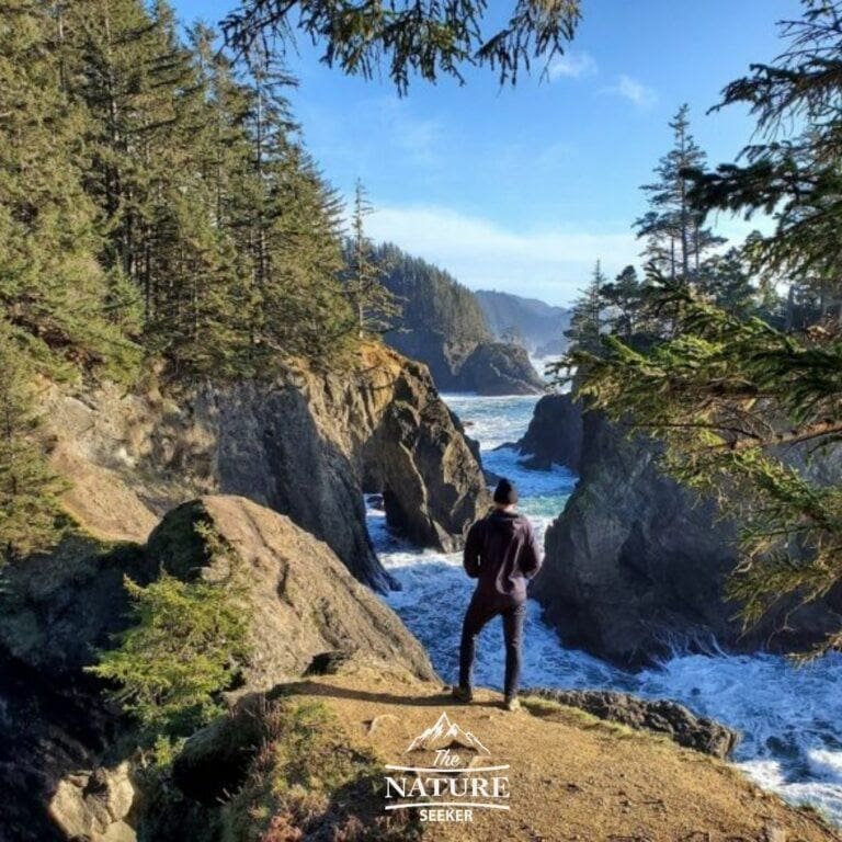 Natural Bridges Oregon: Guide For First Time Visitors