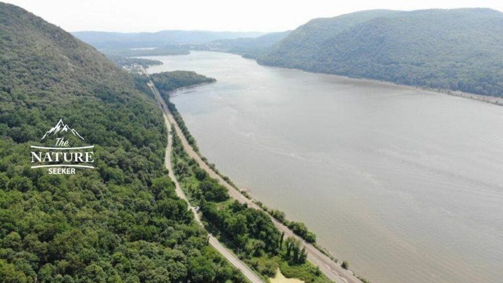 20 Scenic Hikes And Drives on The Appalachian Mountains