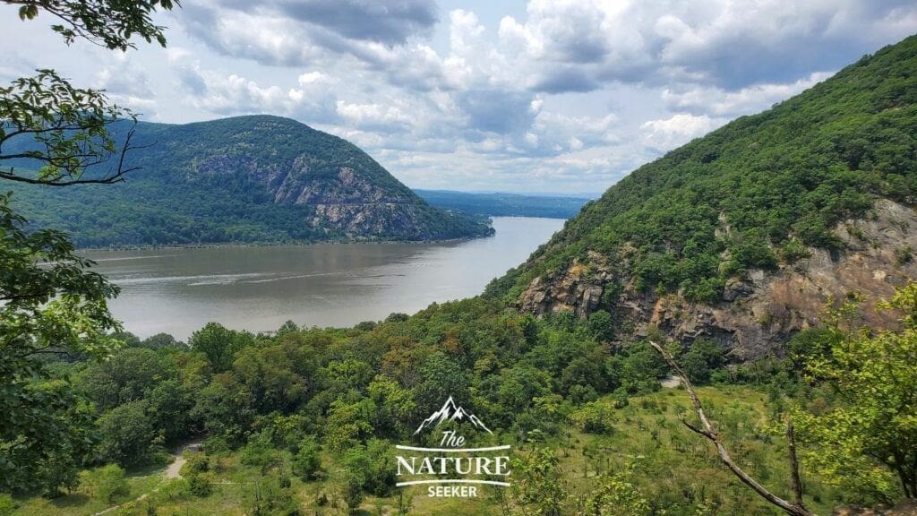 How to Hike The Bull Hill Short Loop Trail For Beginners