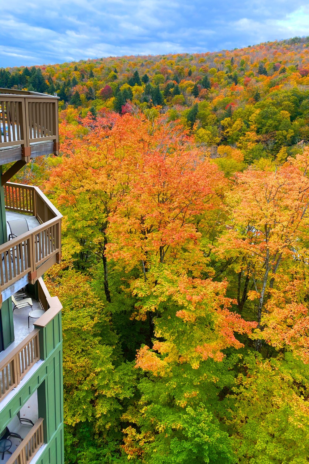 10 Best Vermont Fall Foliage Road Trips in 2025