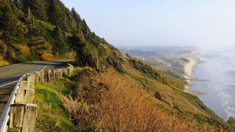 10 Best Oregon Scenic Drives to Take a Road Trip Through