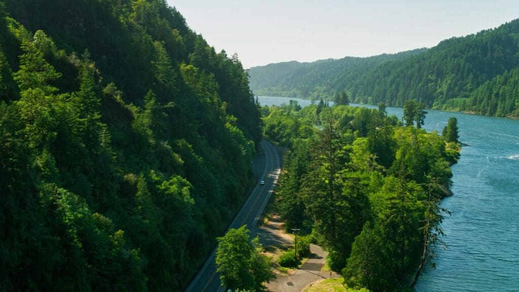 10 Best Oregon Scenic Drives to Take a Road Trip Through