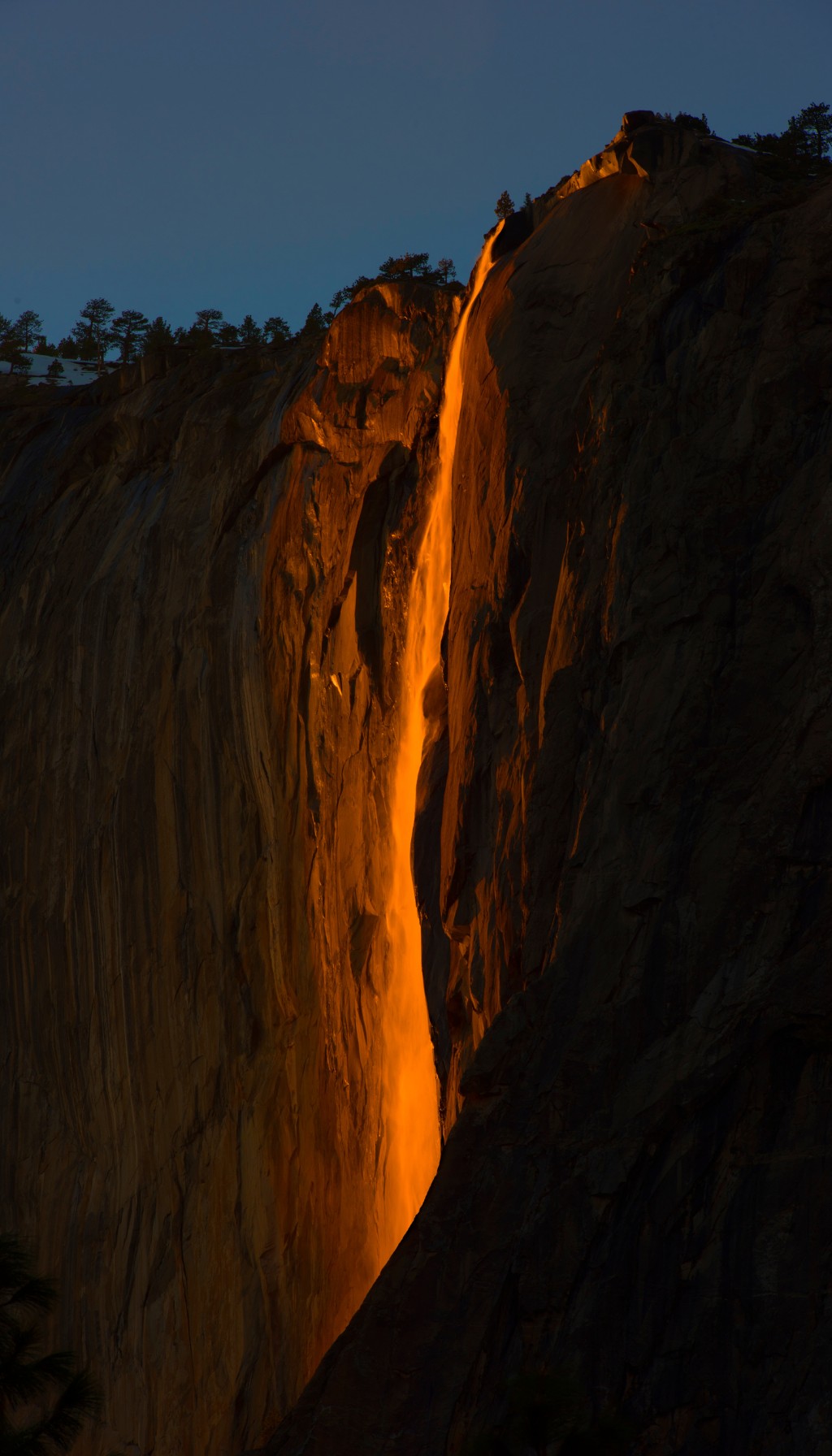 Firefall Yosemite: A Beginners Guide to Seeing it