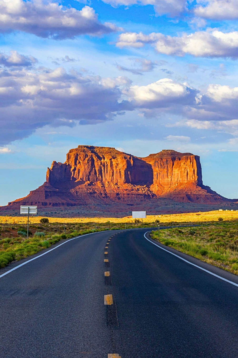 Monument Valley Arizona: 1st Time Visitor Guide