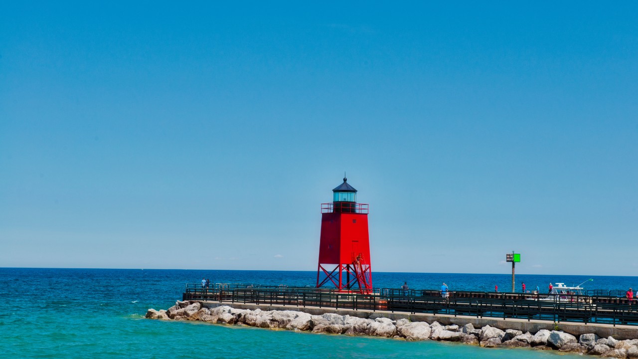 10 Best Michigan Lighthouses to Visit