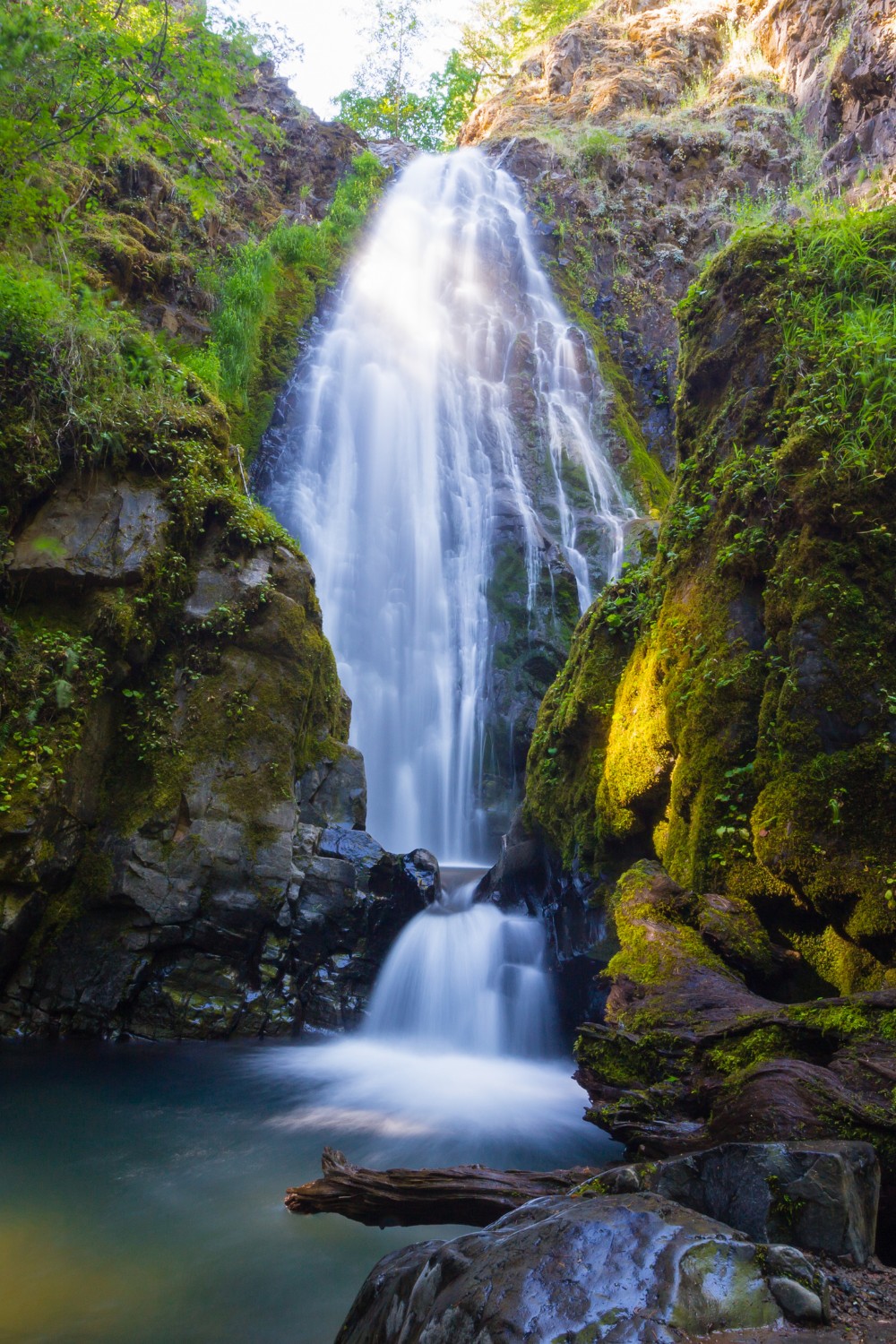 10 Southern Oregon Waterfalls You Need to Visit