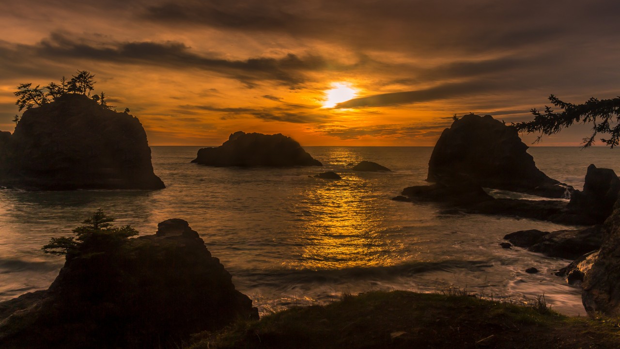 15 Best Places to See the Sunset on the Oregon Coast