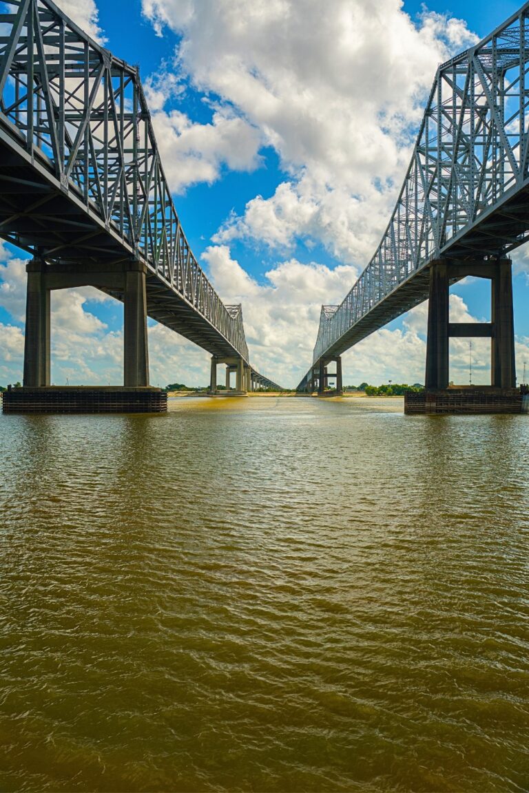 10 Mississippi Road Trip Ideas With Hidden Gems